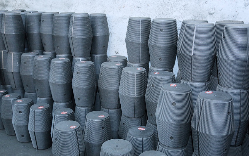 How do graphite electrodes work? - hhgraphite.com